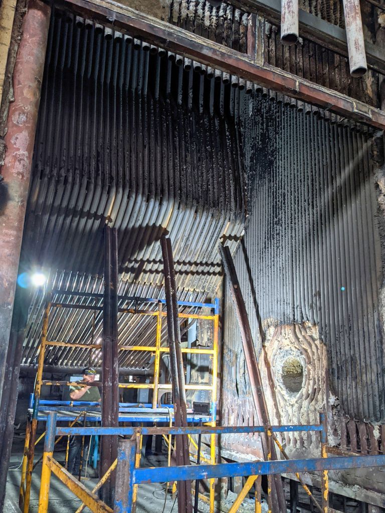 Boiler Reconstruction: Enhancing Efficiency with Moving Grate